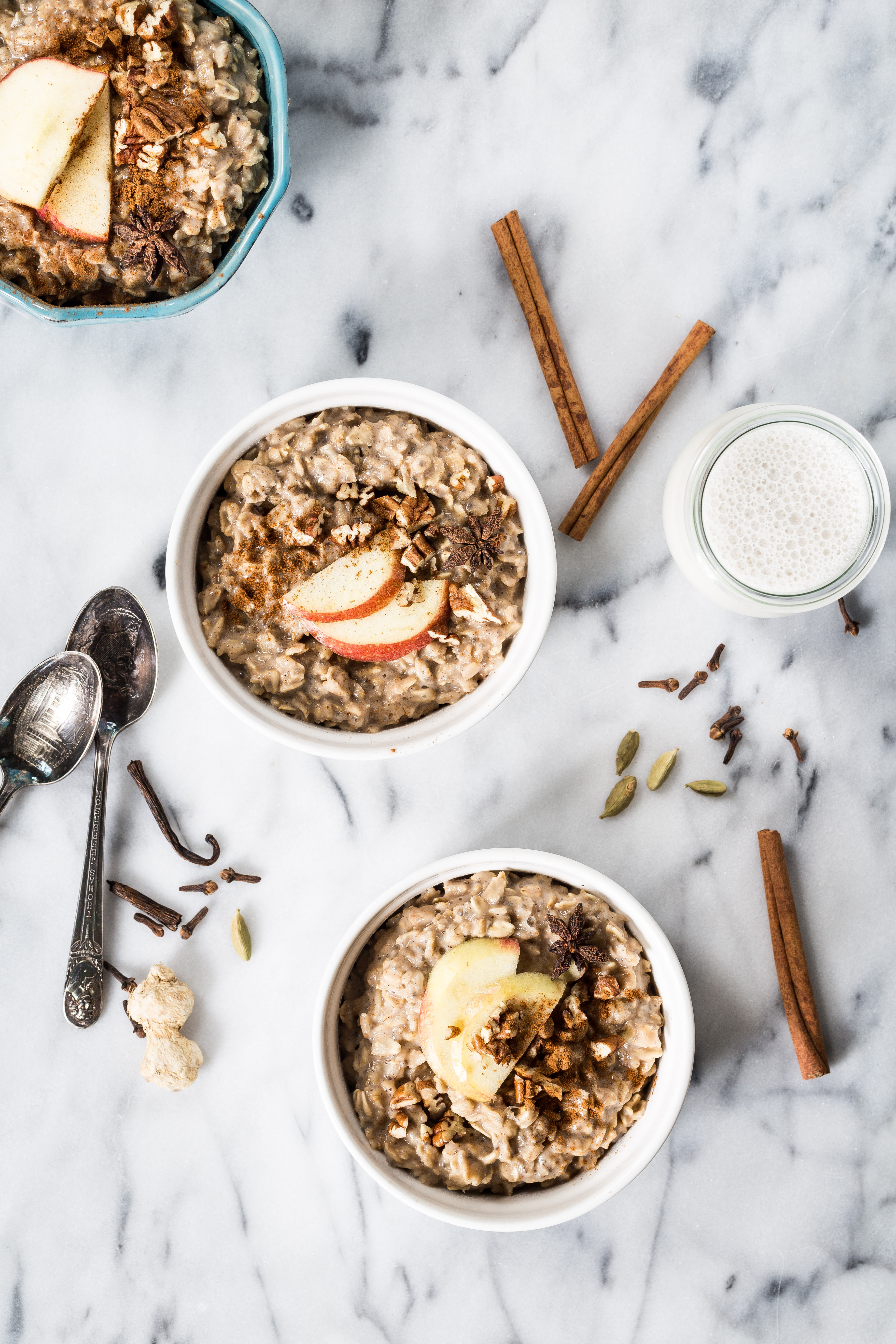 Pecan chai oatmeal
