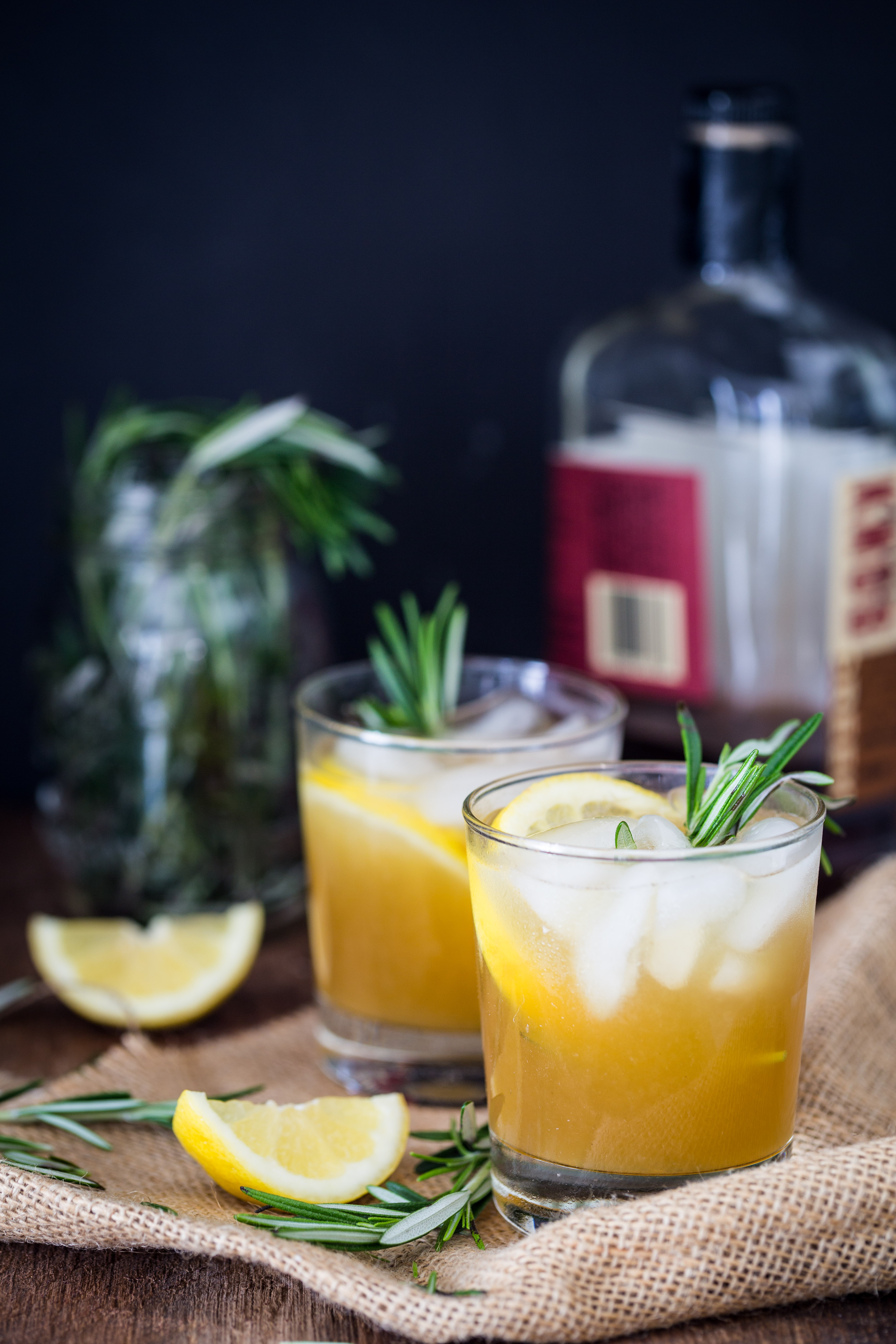 Rosemary bourbon sour - Eat Good 4 Life