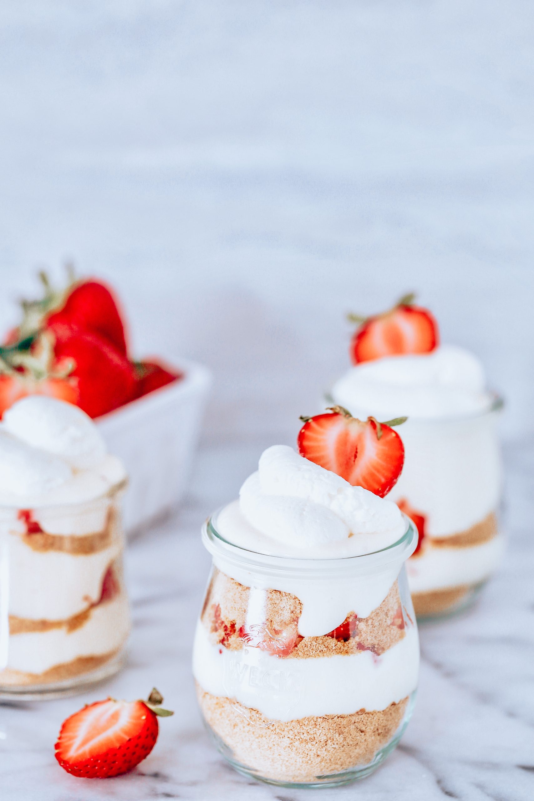 No-bake strawberry lemonade cheesecake - Eat Good 4 Life